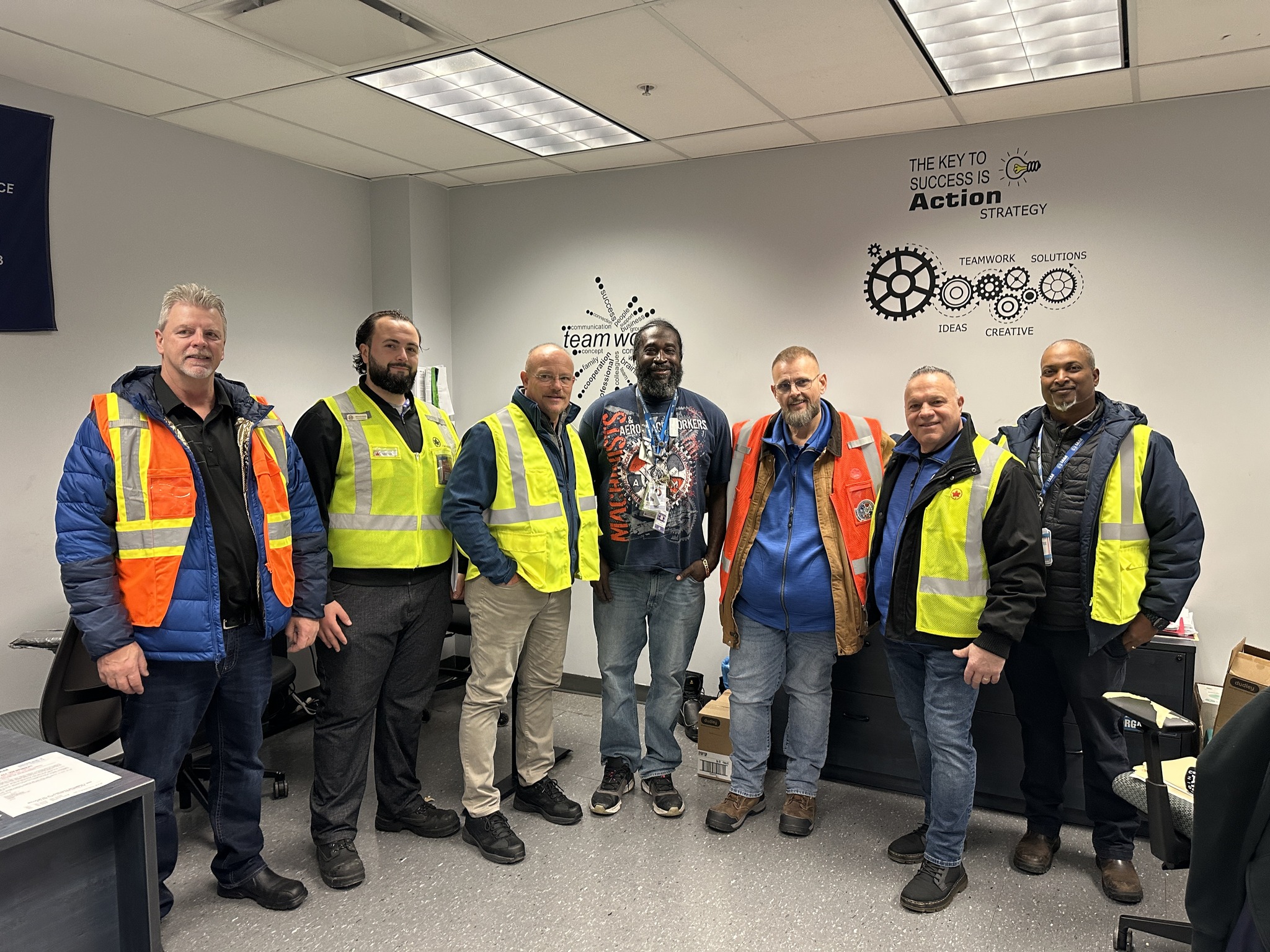 IAM Leaders Meet Air Canada Members at Pearson – IAM Union | IAM Le ...